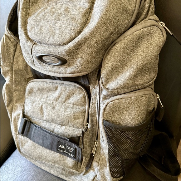 Oakley | Bags | Oakley Gray And Black Tactical Backpack With Durable ...